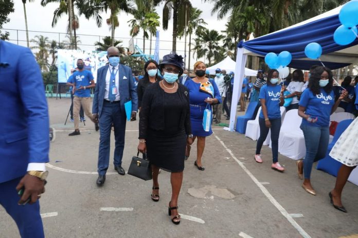 « Blue », la nouvelle marque commerciale de Camtel officiellement ...