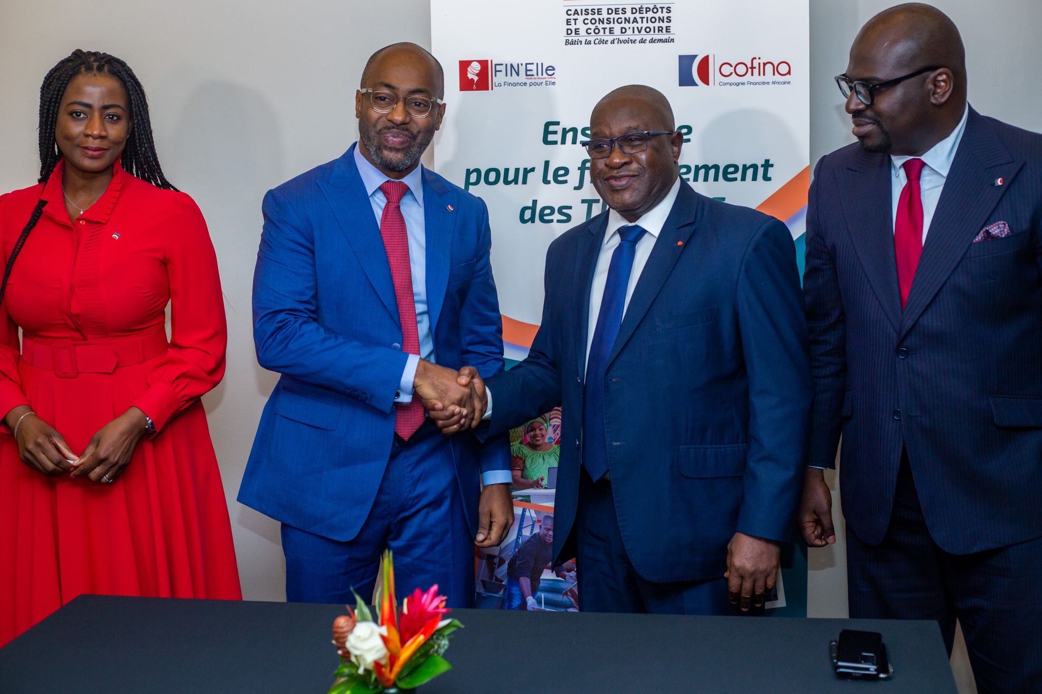 La CDC-CI signe une convention de partenariat avec COFINA Côte d’Ivoire ...